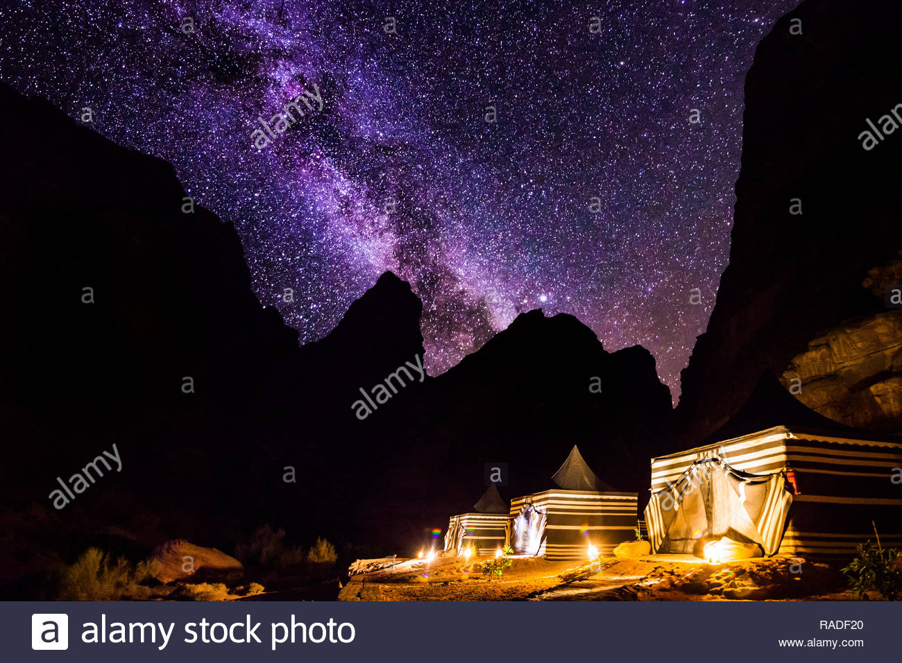 Wadi Rum Night Stock Photos & Wadi Rum Night Stock Images - Alamy