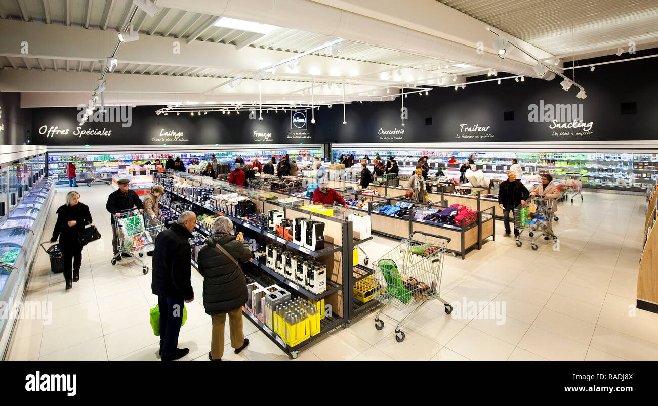 Interior Of The Lidl Supermarket North Of Montauban south western