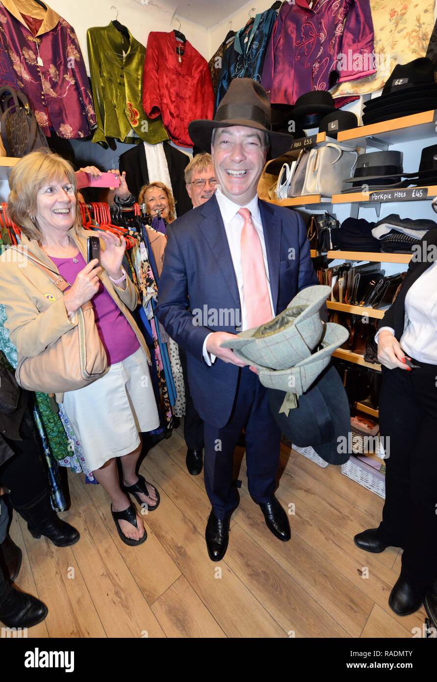 Nigel farage expression hi-res stock photography and images - Alamy