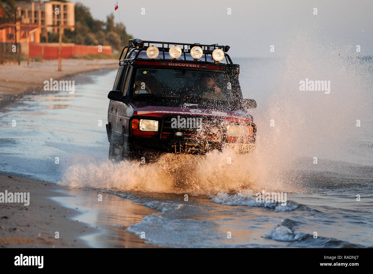 Landrover discovery hi-res stock photography and images - Alamy