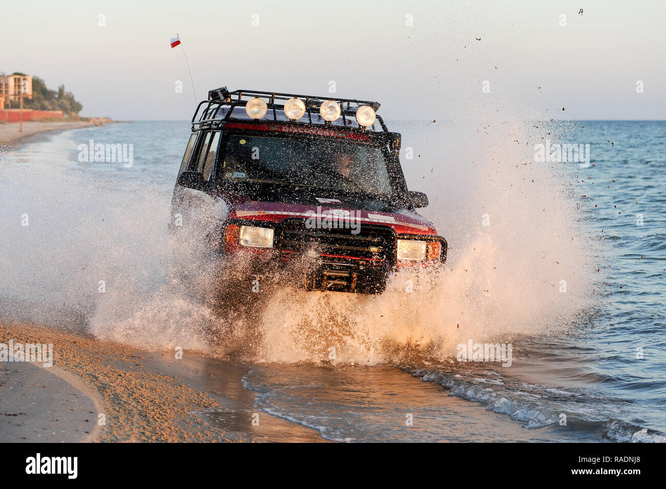 Landrover discovery hi-res stock photography and images - Alamy