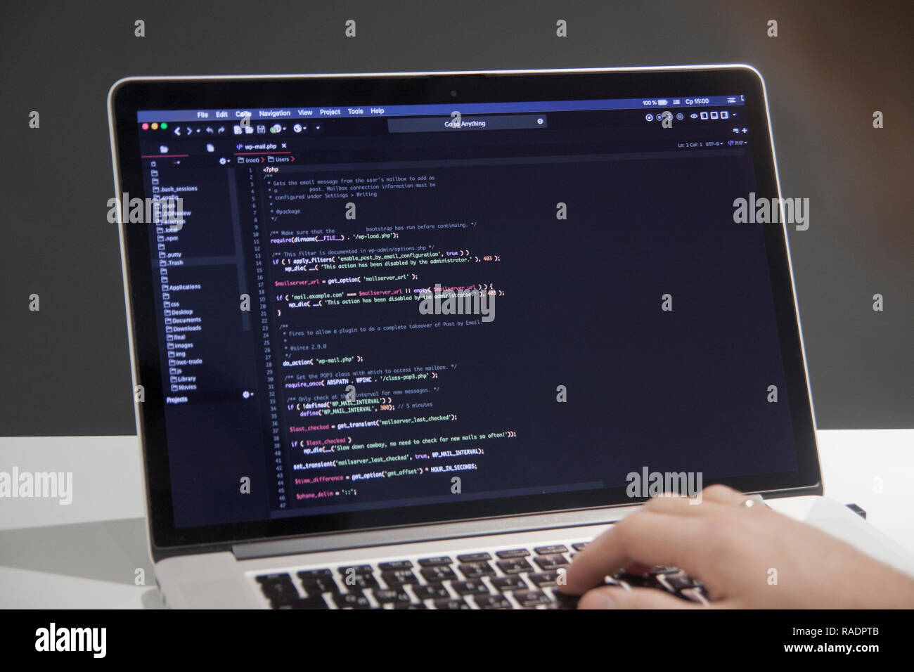 Php code hi-res stock photography and images - Alamy