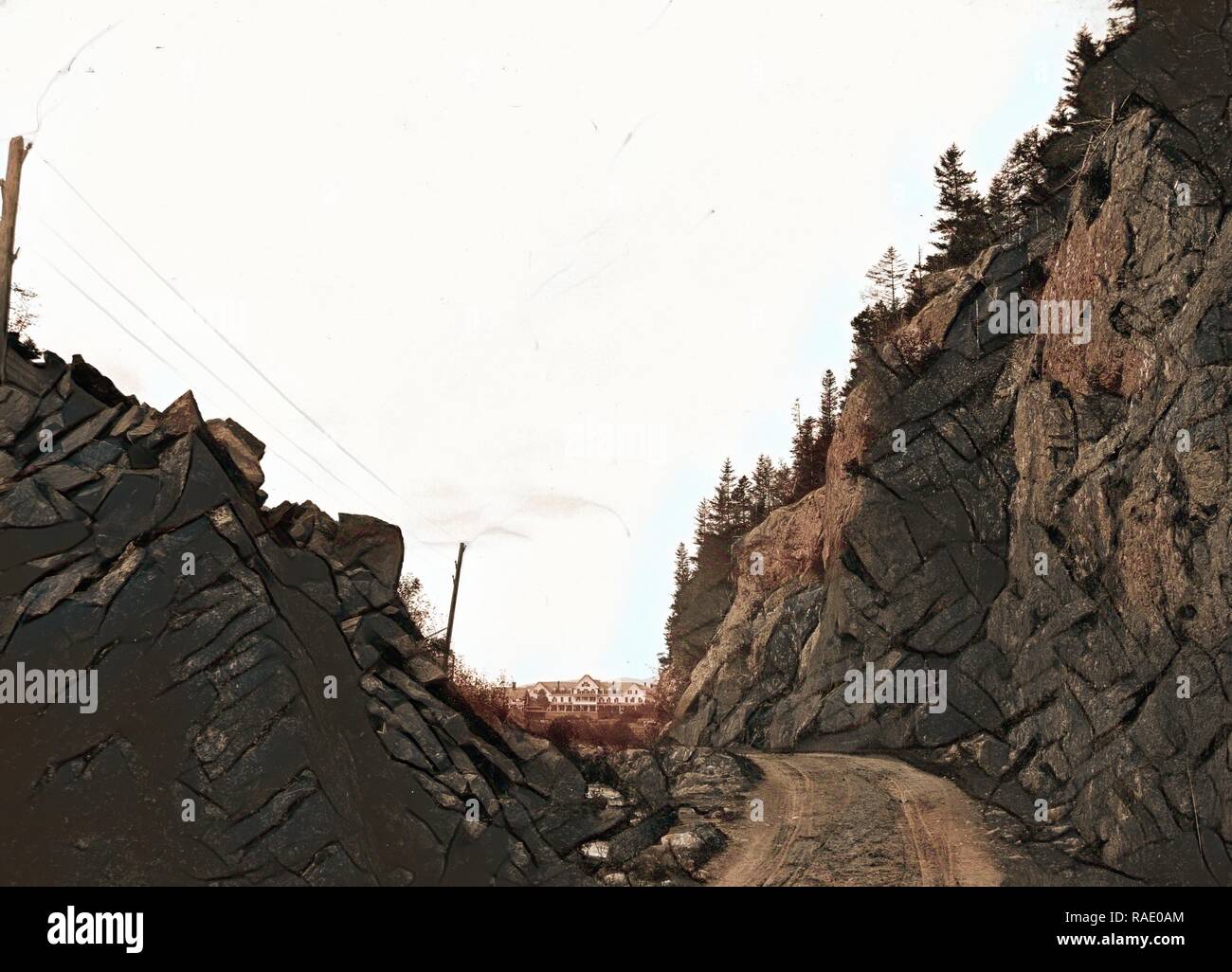 Passes landforms hi-res stock photography and images - Alamy