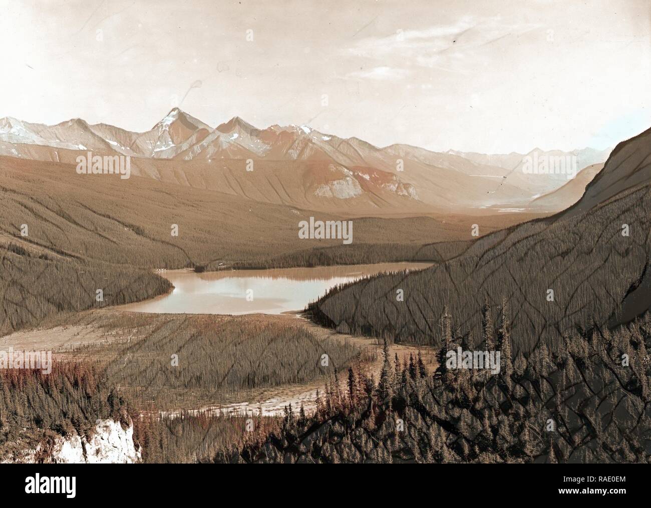 Yoho Park Reserve, B.C, Canada, Van Horn Range & Emerald Lake ...