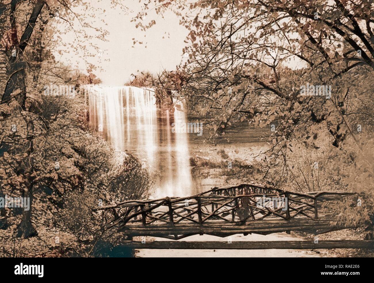 Minnehaha Falls, Minneapolis, Minnesota, Waterfalls, United States ...