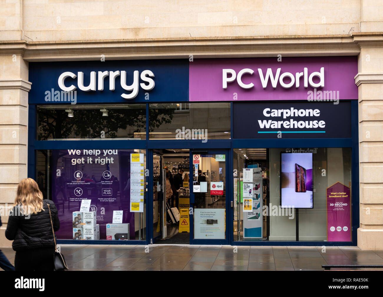Currys entrance hi-res stock photography and images - Alamy