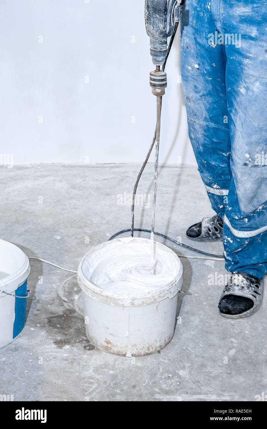Paint mixer hi-res stock photography and images - Alamy