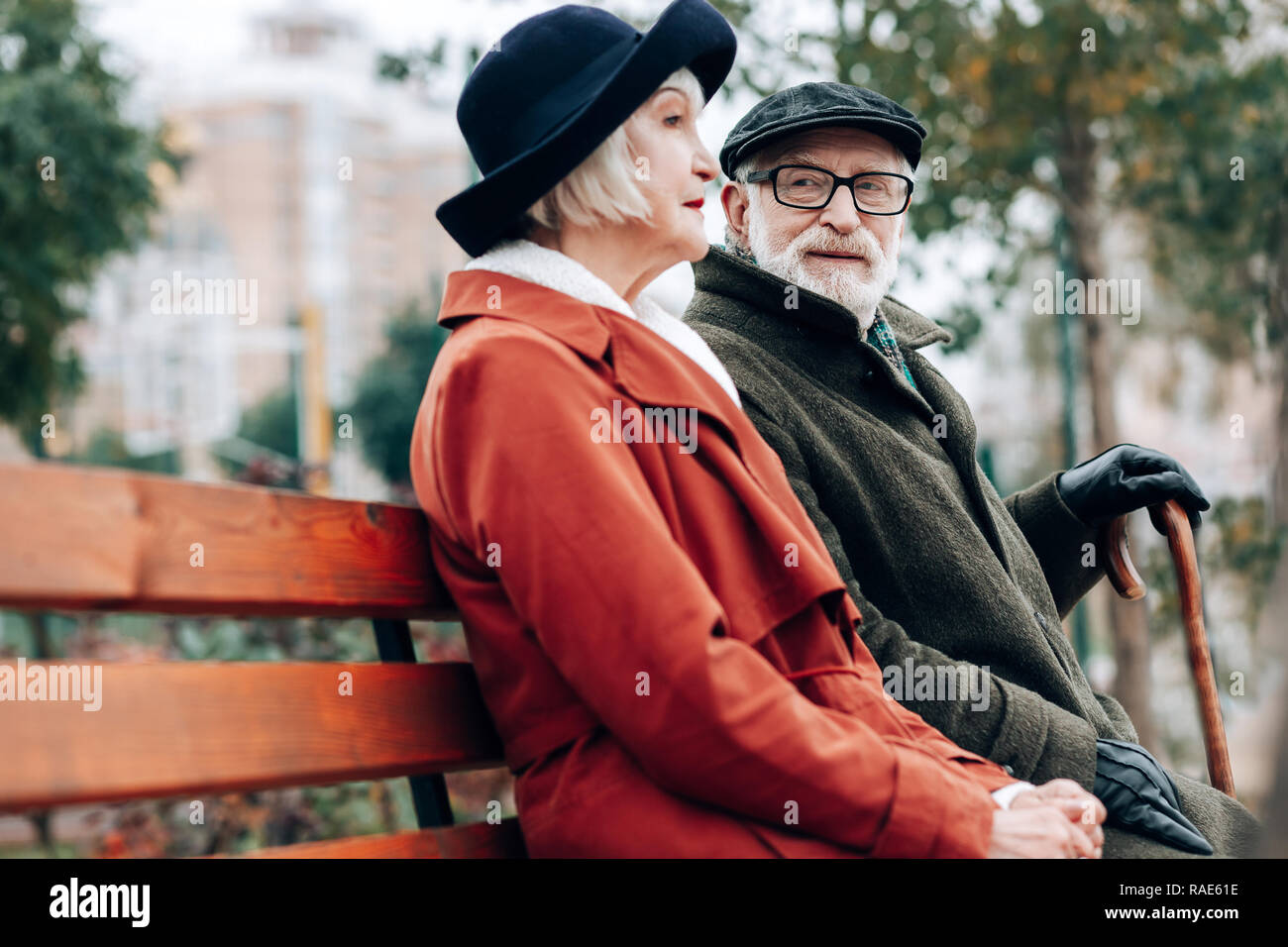 Countryside cheerful couple rest in hi-res stock photography and images ...