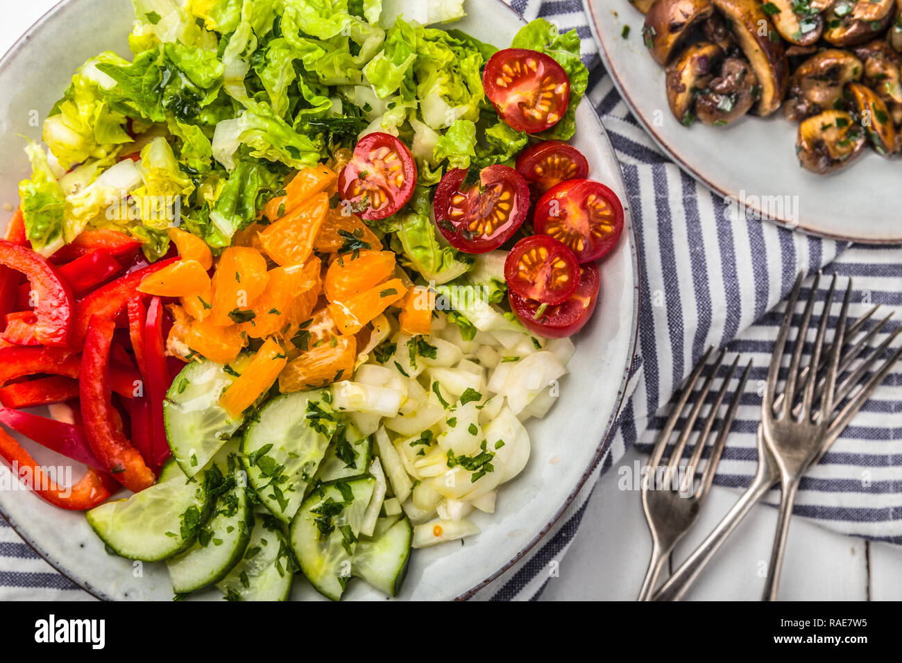 Fresh mixed salat with herbs and mushrooms, top view Stock Photo - Alamy
