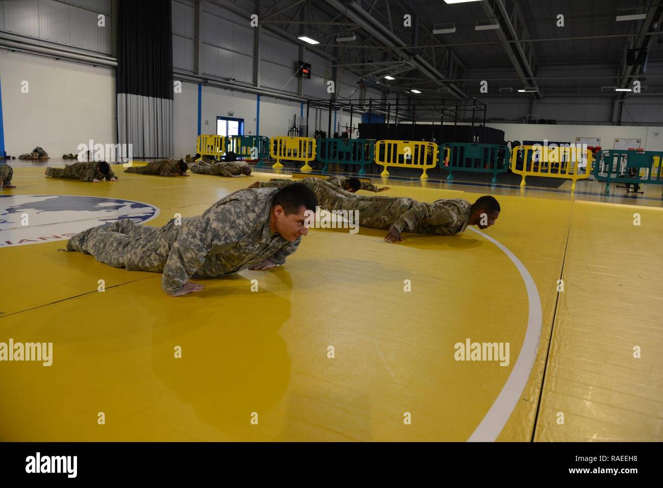 Combatives level ii hi-res stock photography and images - Alamy