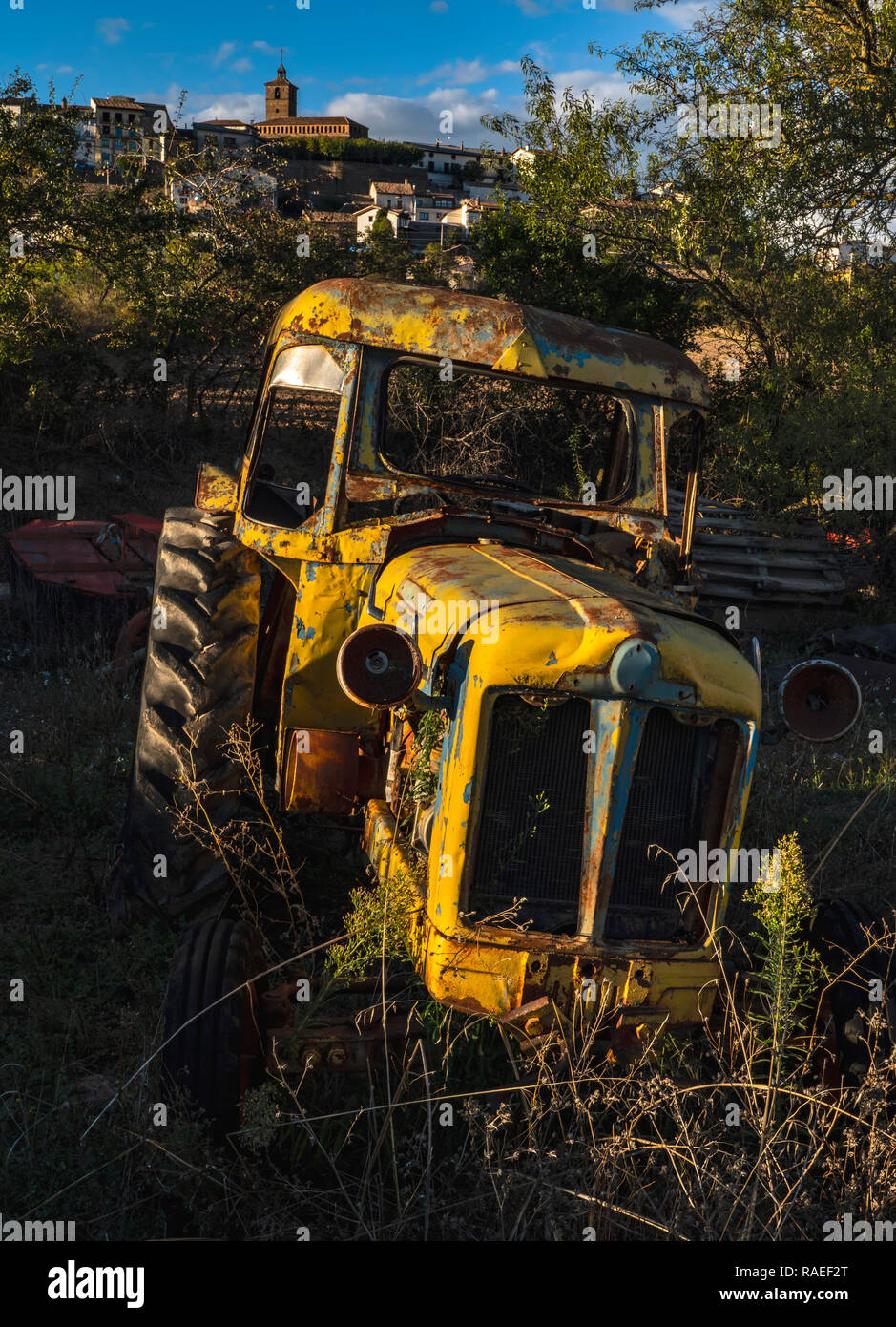 Ancient tractor hi-res stock photography and images - Alamy