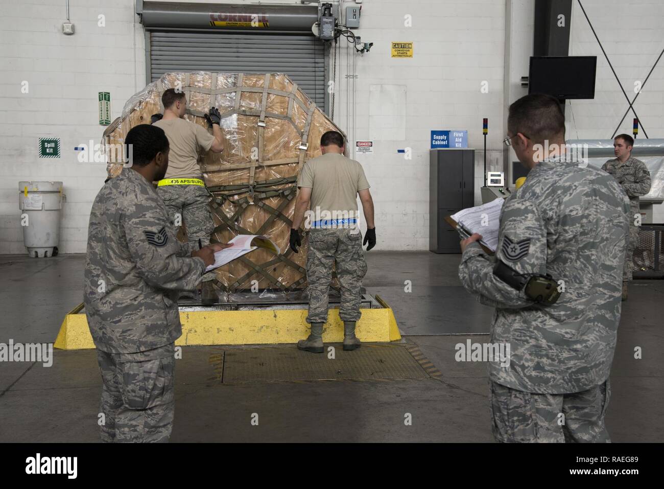 Air force inspection system hi-res stock photography and images - Alamy