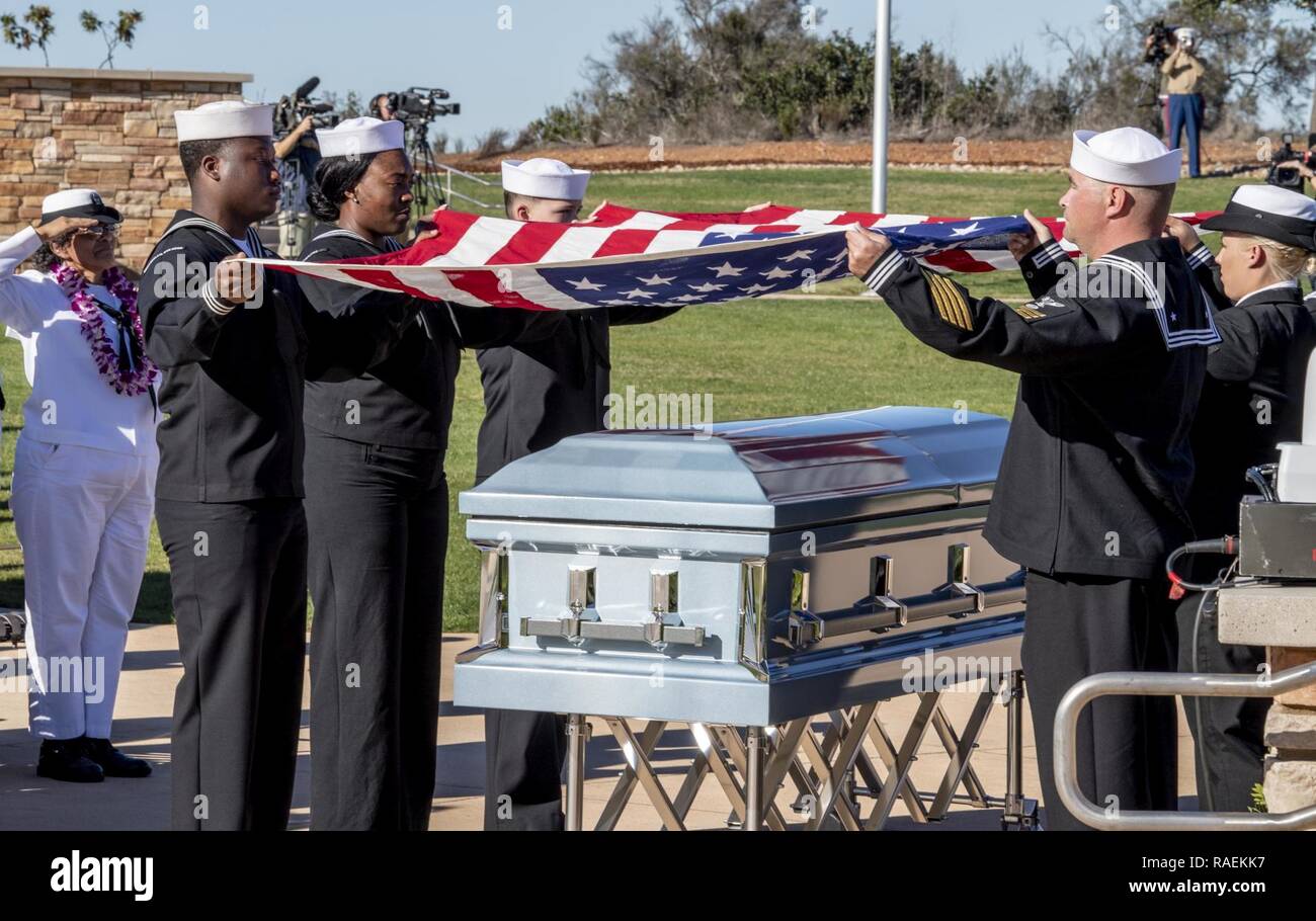 Miramar national cemetery hi-res stock photography and images - Alamy