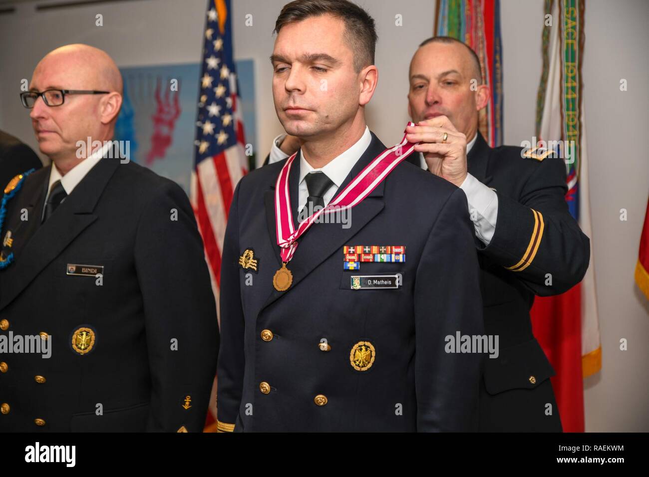 Navy accommodation medal hi-res stock photography and images - Alamy