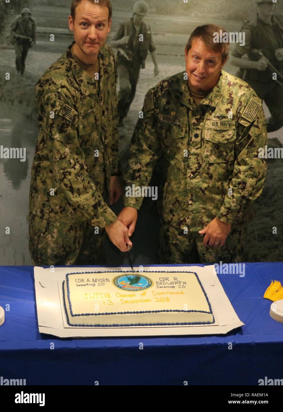VIRGINIA BEACH, Va. (December 13, 2018) Cmdr. Richard Bosworth (right ...
