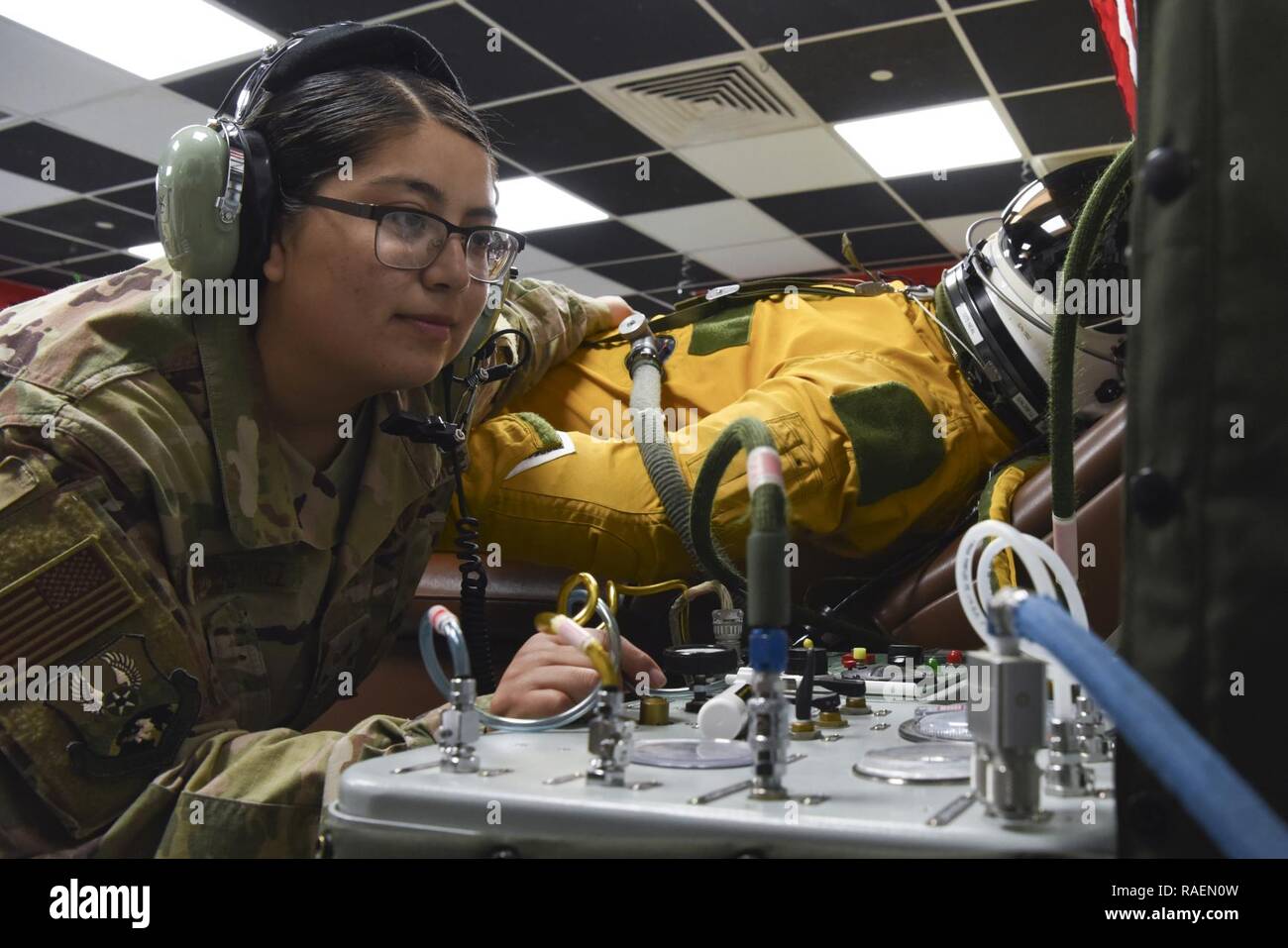 Decompression sickness hi-res stock photography and images - Alamy