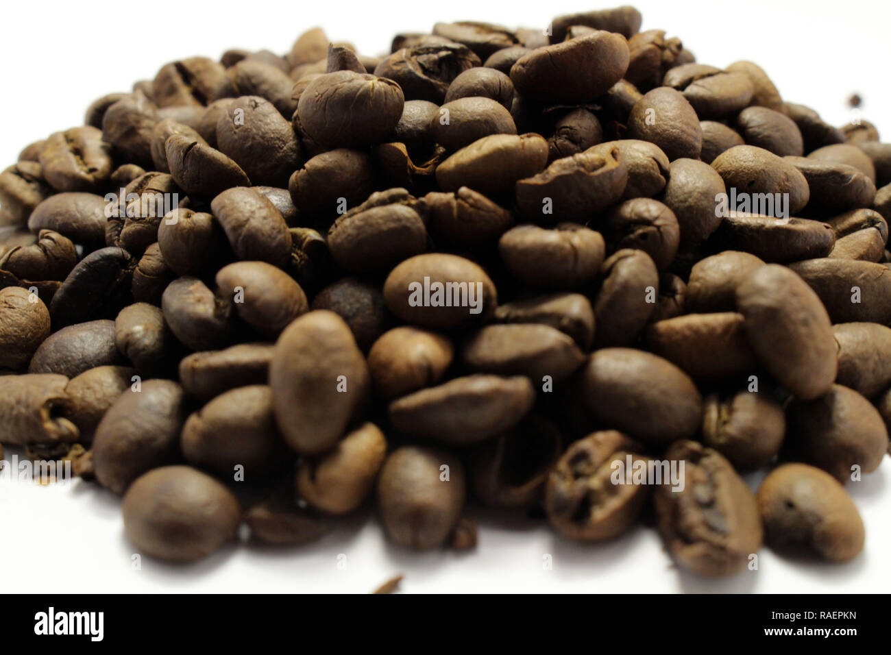 Indonesian roasted coffee beans, your source for a cup of coffee. Fresh ...