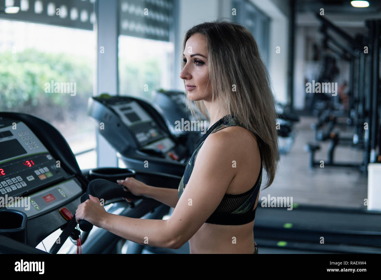 Female and exercise running gym hi-res stock photography and images - Alamy