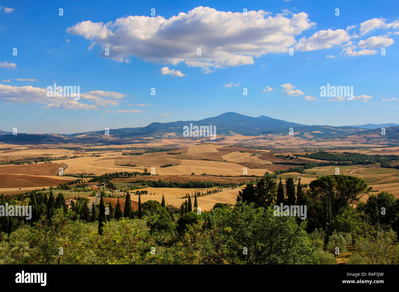 Beautiful landscape and hills in Tuscany, Italy Stock Photo - Alamy