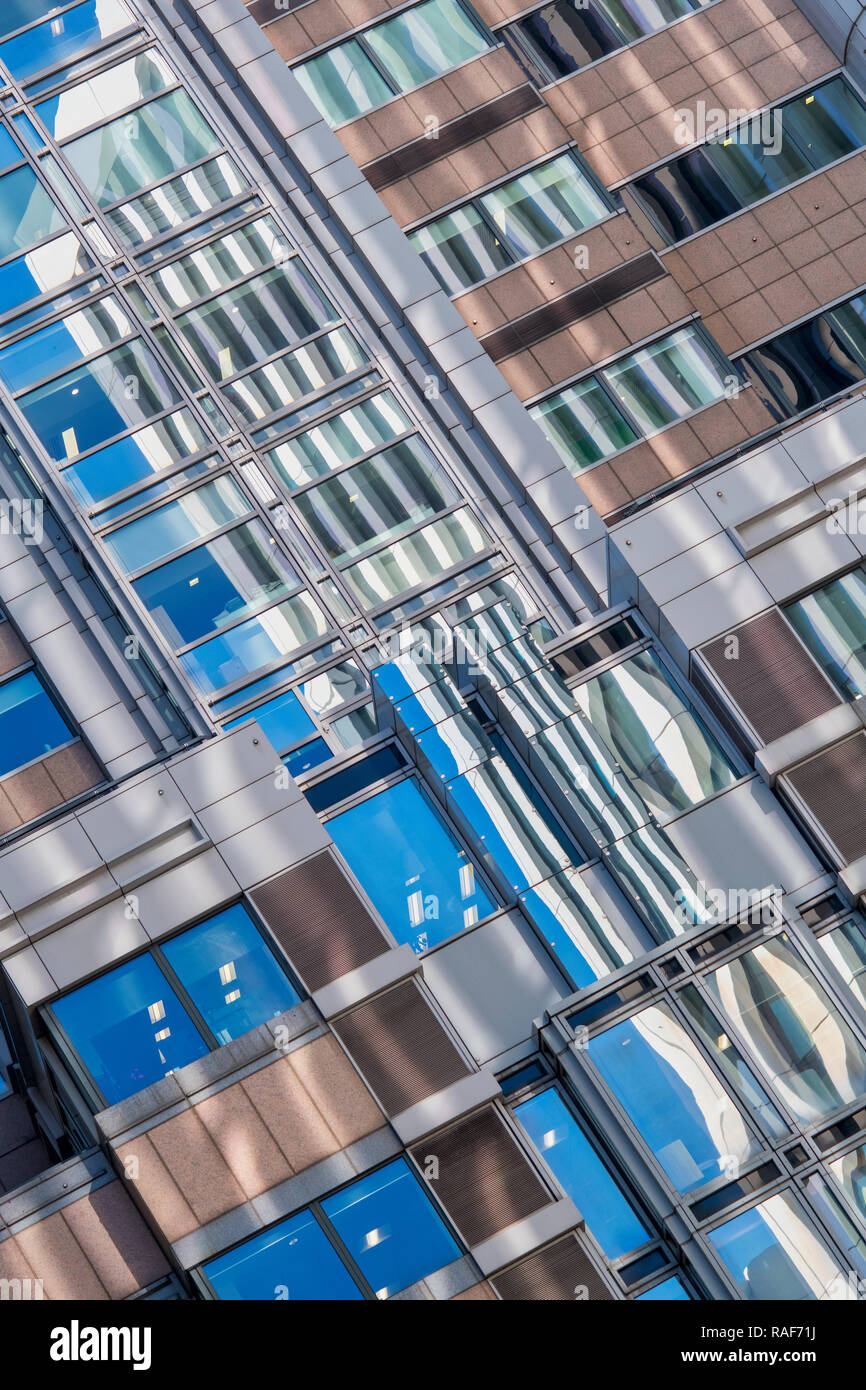 Moorgate office buildings hi-res stock photography and images - Alamy