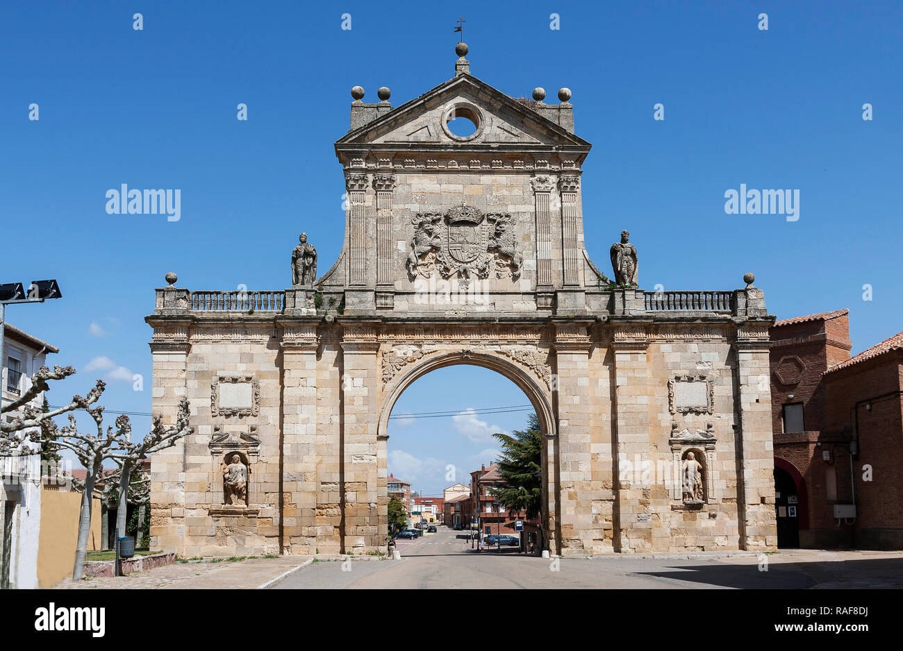 Sahagun hi-res stock photography and images - Alamy