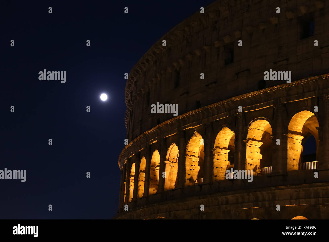 Full moon in rome hi-res stock photography and images - Alamy