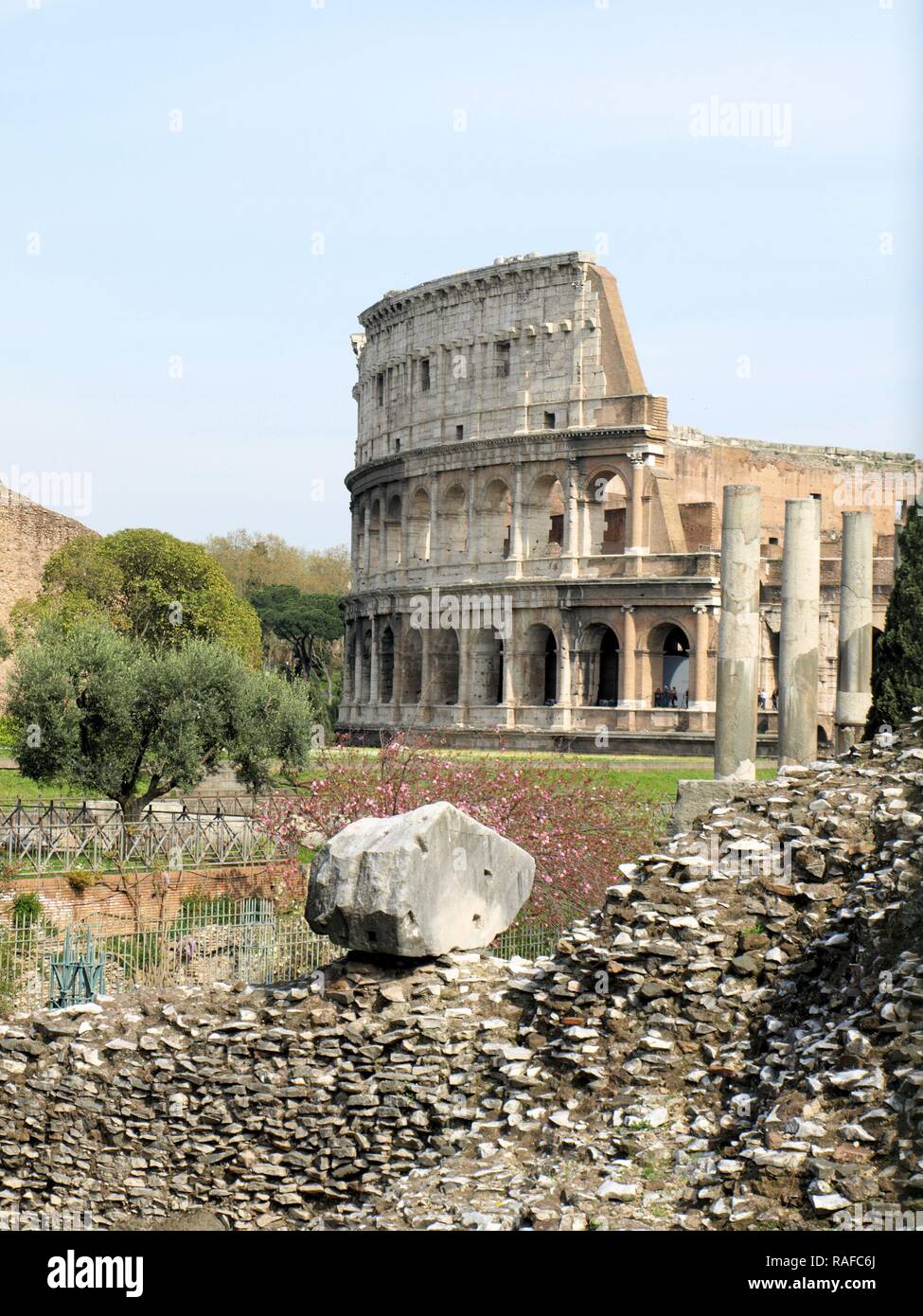 Ruins of coliseum hi-res stock photography and images - Alamy