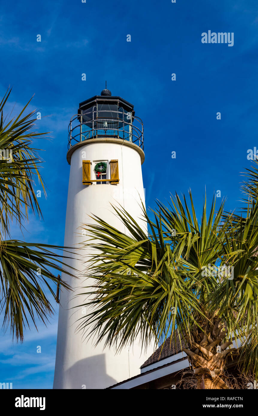 St. George Island Lighthouse Museum & Gift Shop on St George Island in ...