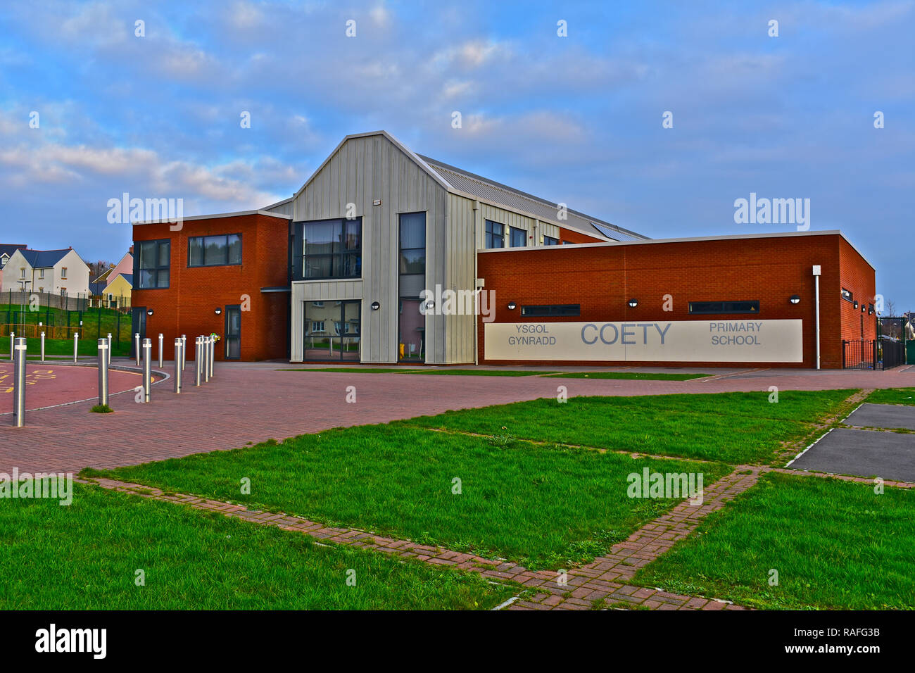 Coety primary hi-res stock photography and images - Alamy