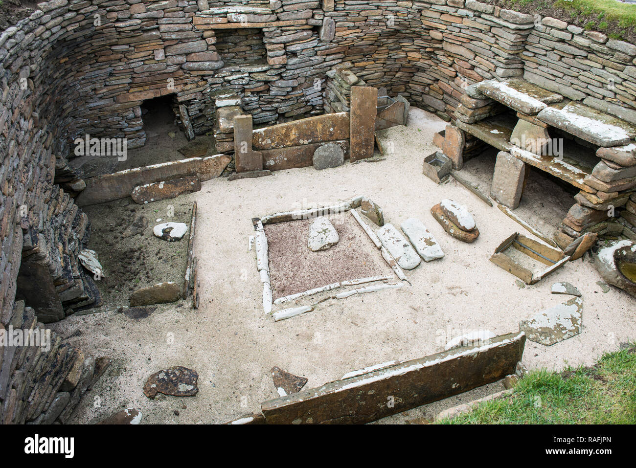 Neolithic house remains hi-res stock photography and images - Alamy