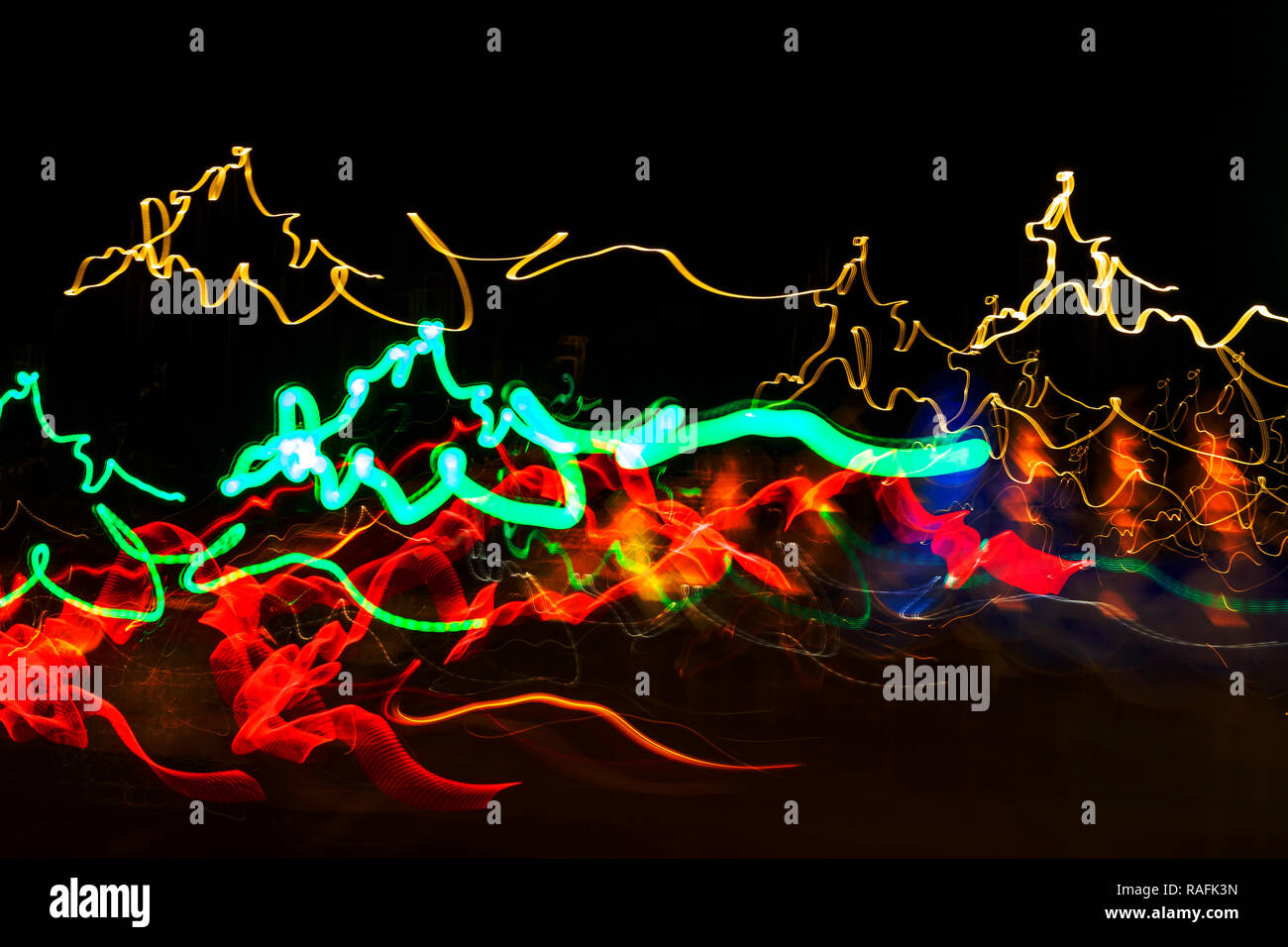 Headlight streak hi-res stock photography and images - Alamy