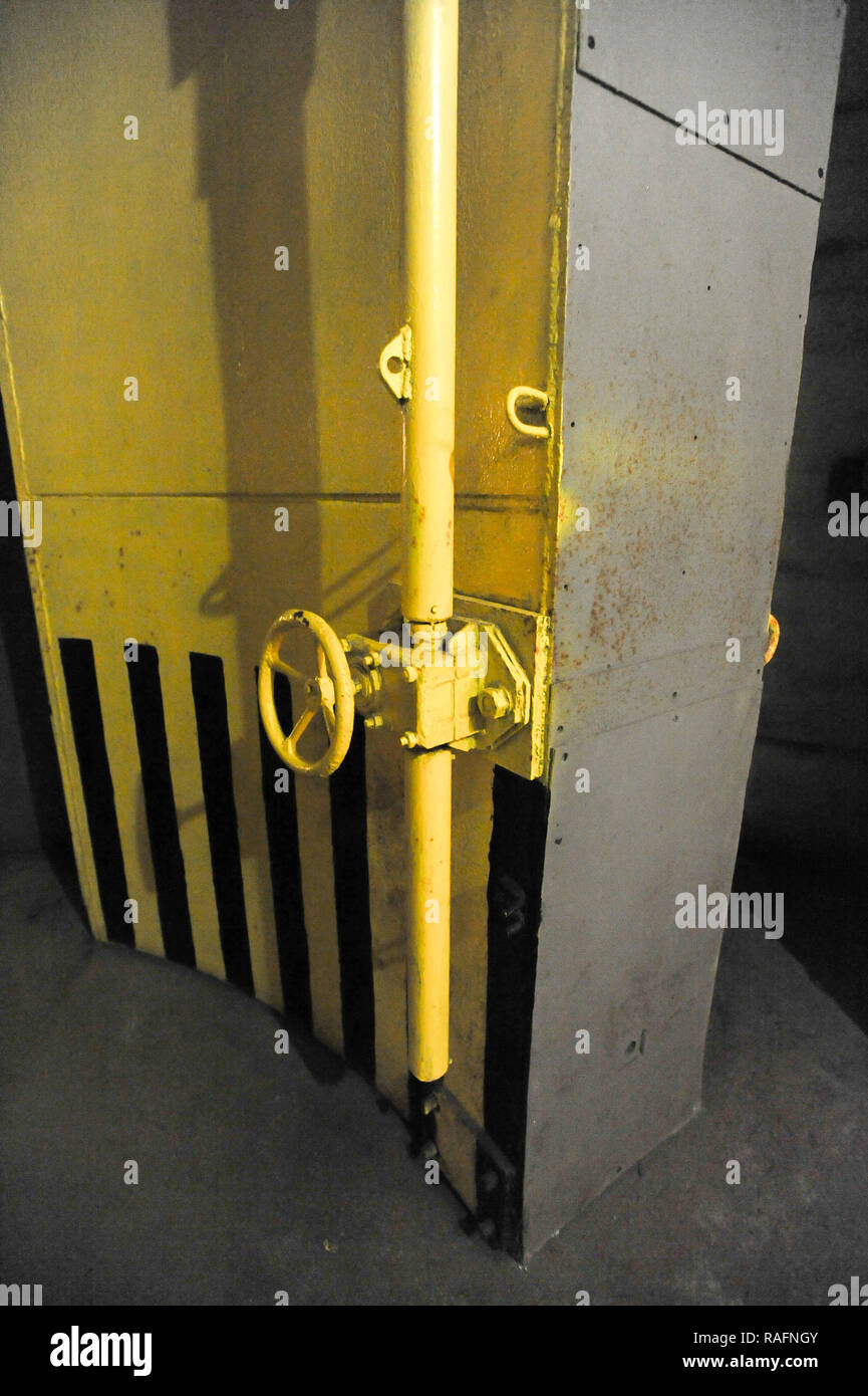 Blast Door High Resolution Stock Photography and Images - Alamy