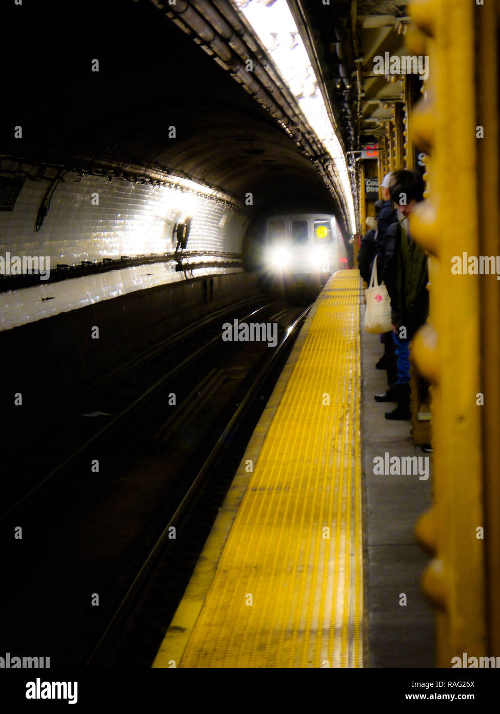 Brooklyn subway hi-res stock photography and images - Alamy