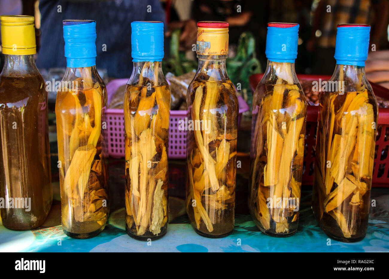 Palm tree alcohol hi-res stock photography and images - Alamy