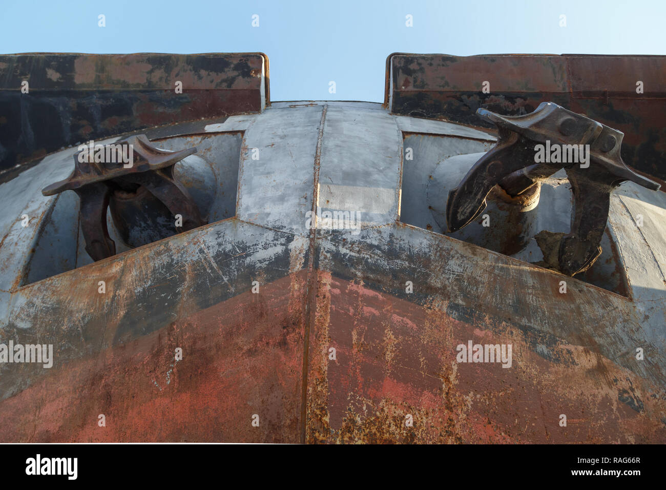 Bottom view to bow of a non self-propelled river barge with two anchors ...