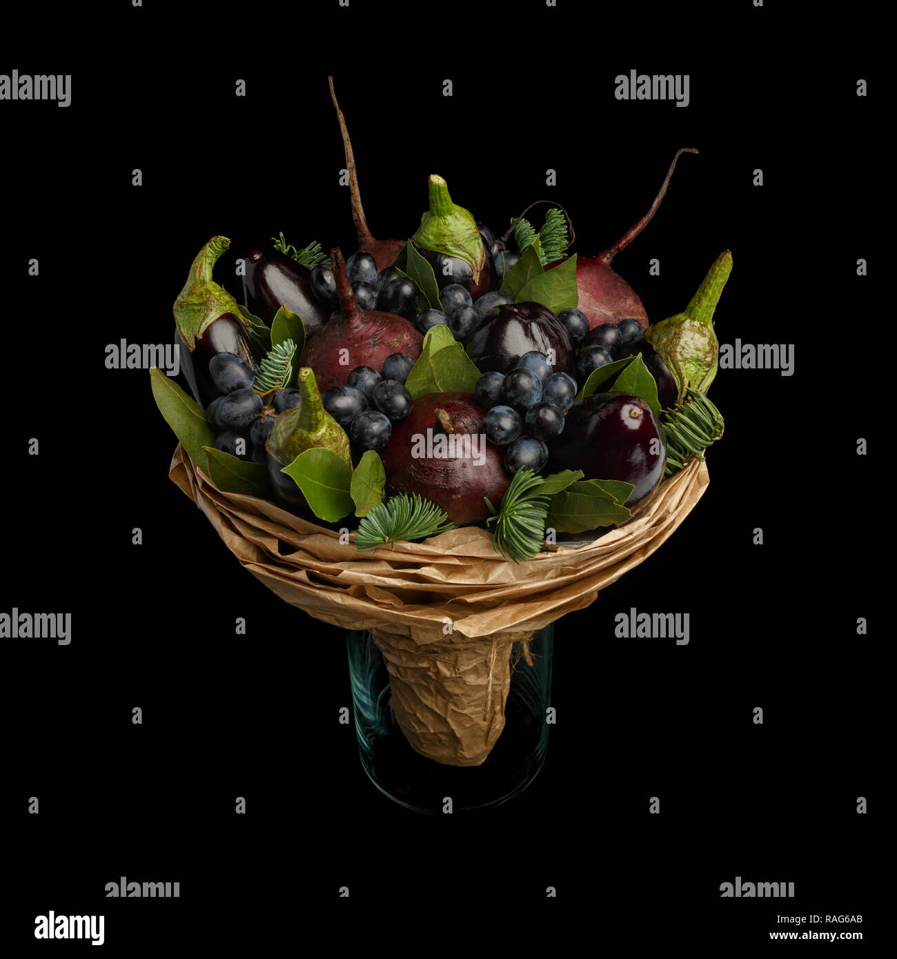 Unique edible vegetable bouquet as a birthday present for a vegetarian ...