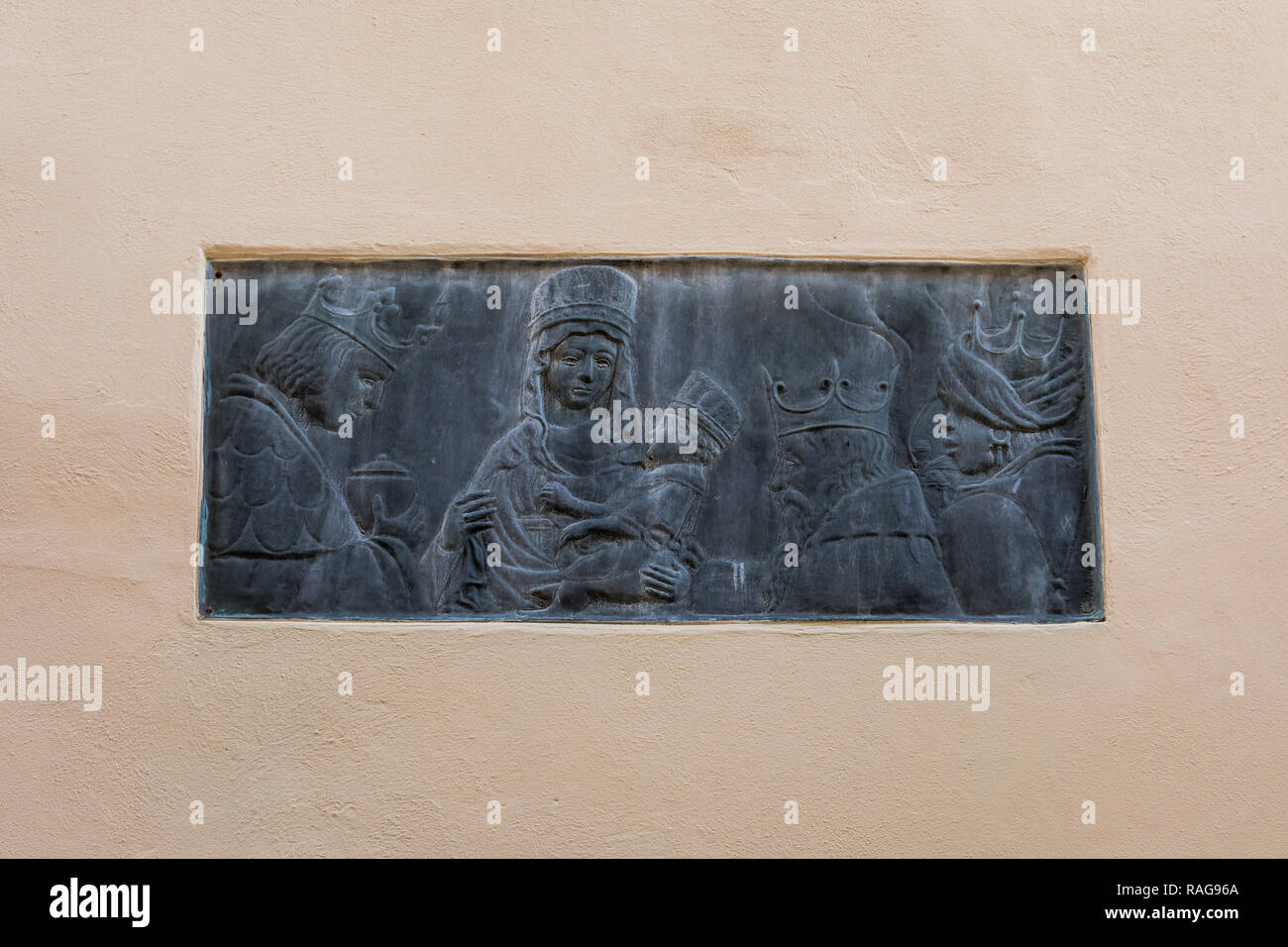 Three magi hi-res stock photography and images - Alamy