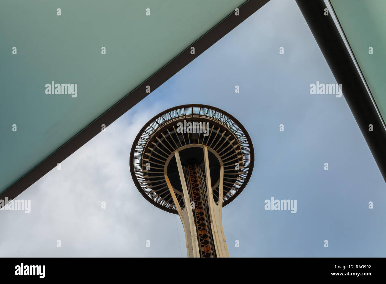 Seattle’s space needle hi-res stock photography and images - Alamy