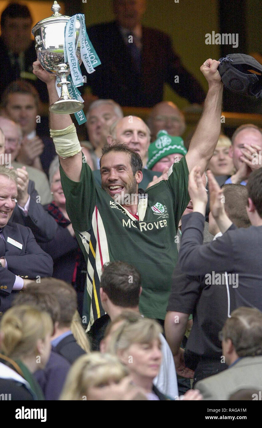 Chris sheasby holds the powergen trophy aloft hi-res stock photography ...