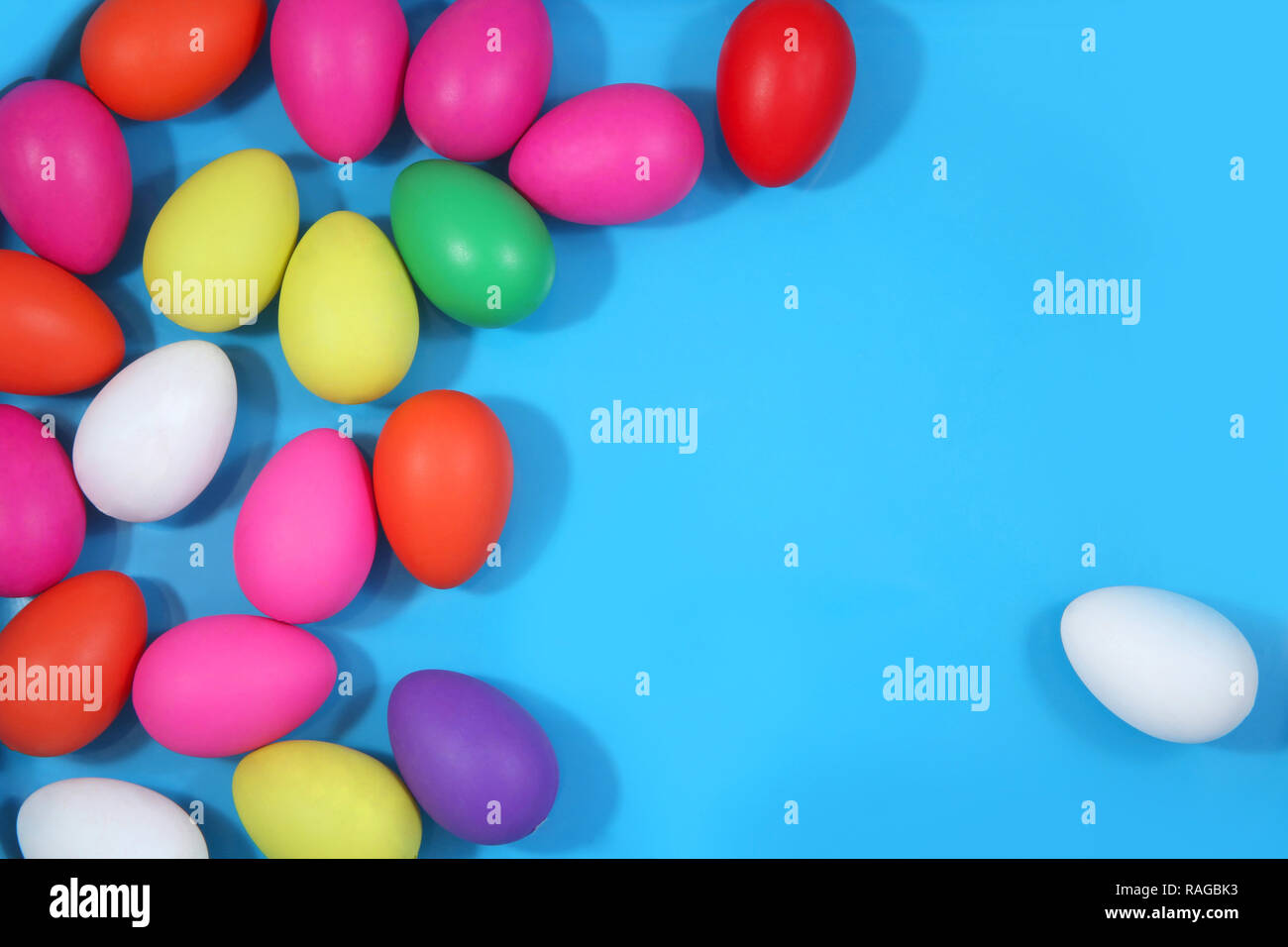 Multicolored eggs hi-res stock photography and images - Alamy