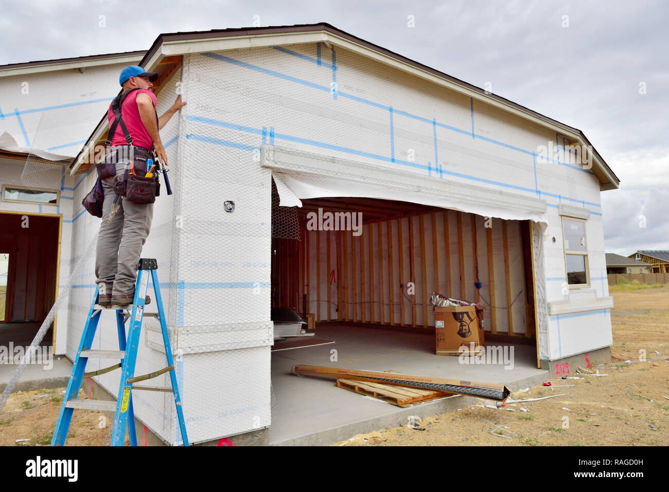 Install New Construction Stucco