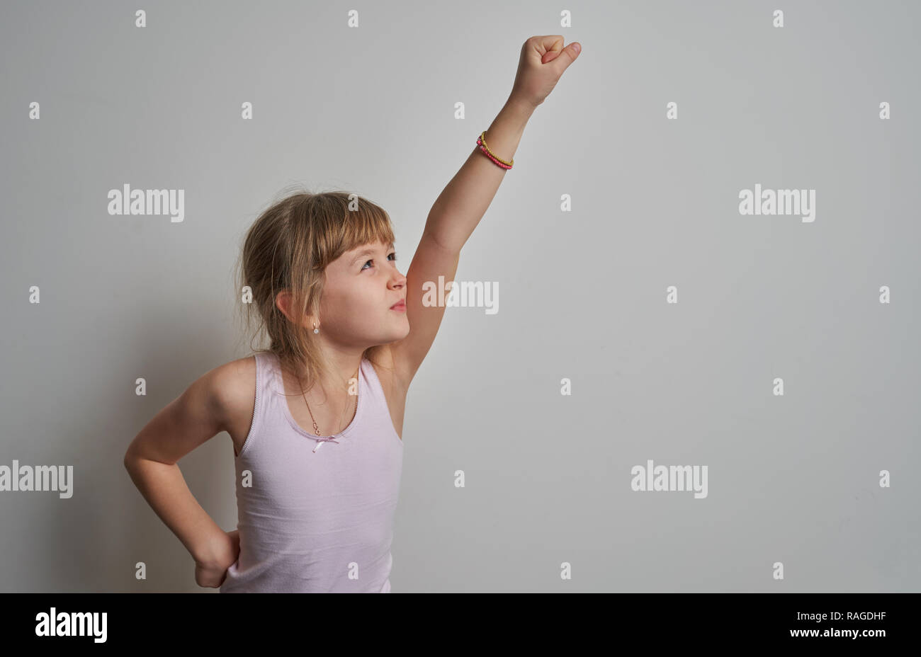 child in Superman pose Stock Photo - Alamy