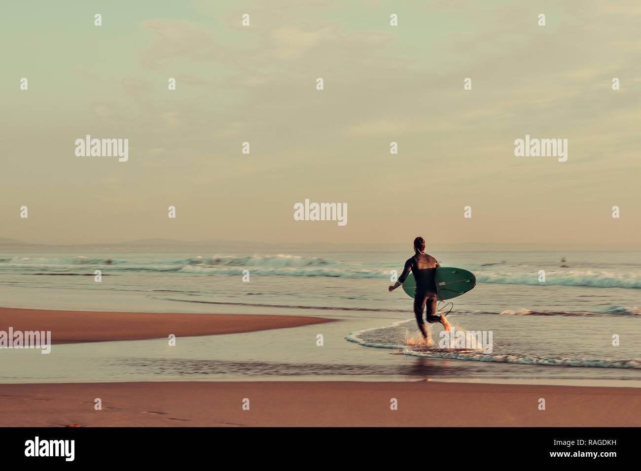Carcavelos beach portugal hi-res stock photography and images - Alamy