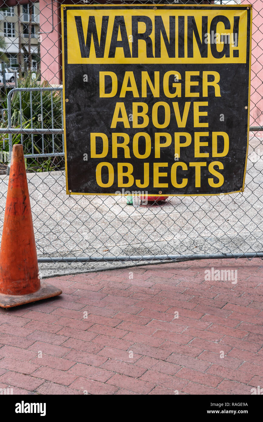 Dropped objects hi-res stock photography and images - Alamy