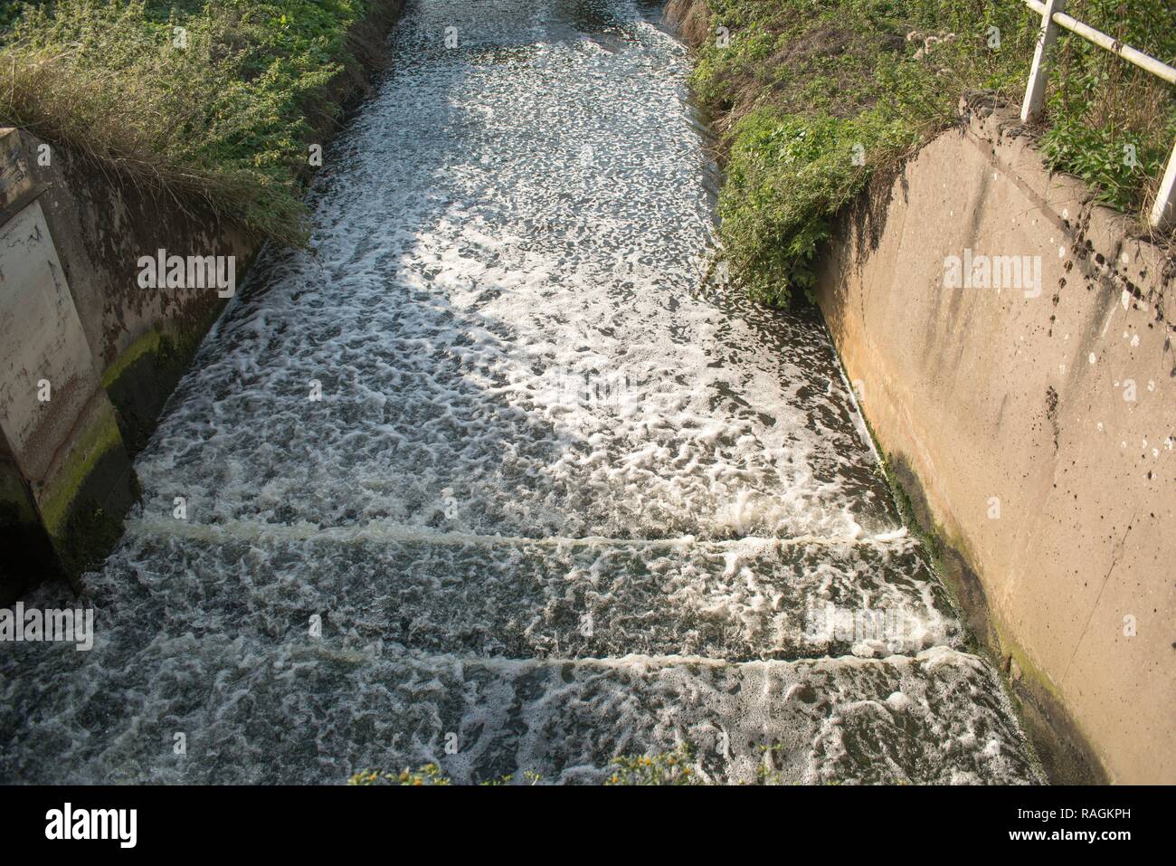Discharges hi-res stock photography and images - Alamy