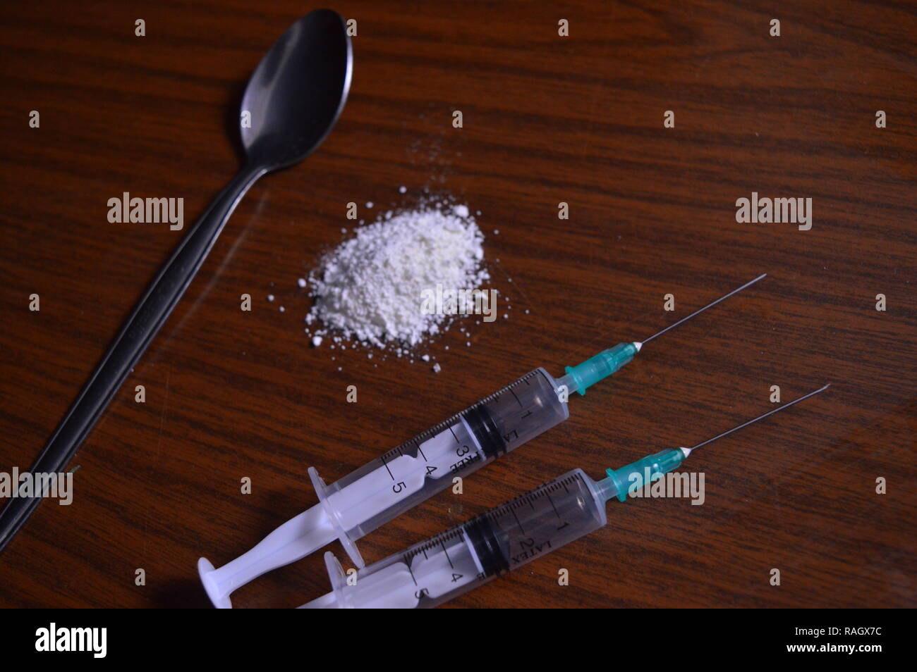 Drugs Illegal Needles High Resolution Stock Photography and Images - Alamy