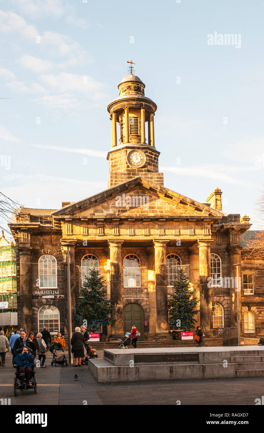 Lancaster town hall hi-res stock photography and images - Alamy