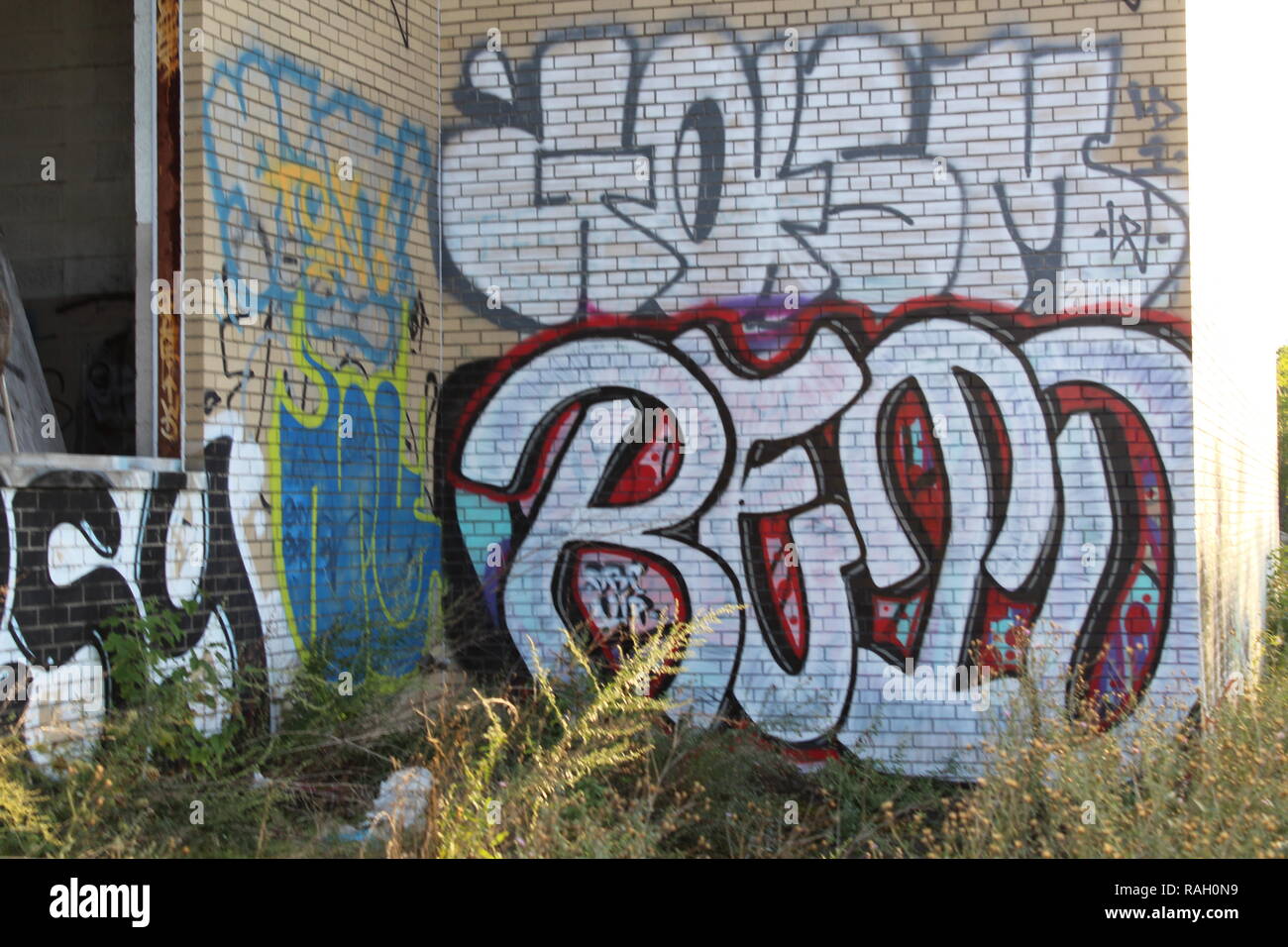 Detroit Urban Graffiti Stock Photo - Alamy