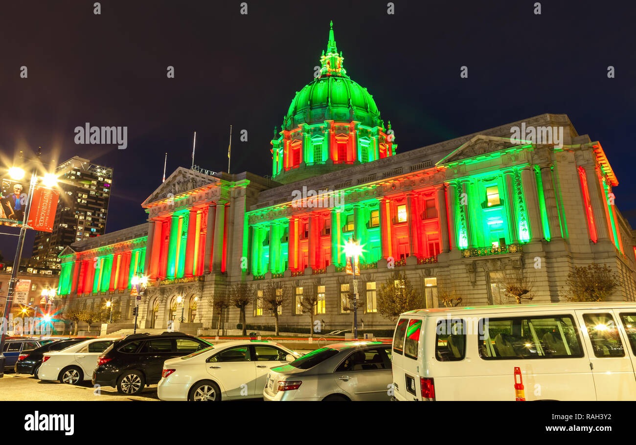 San Francisco City Hall light up to celebrate Christmas and the ...