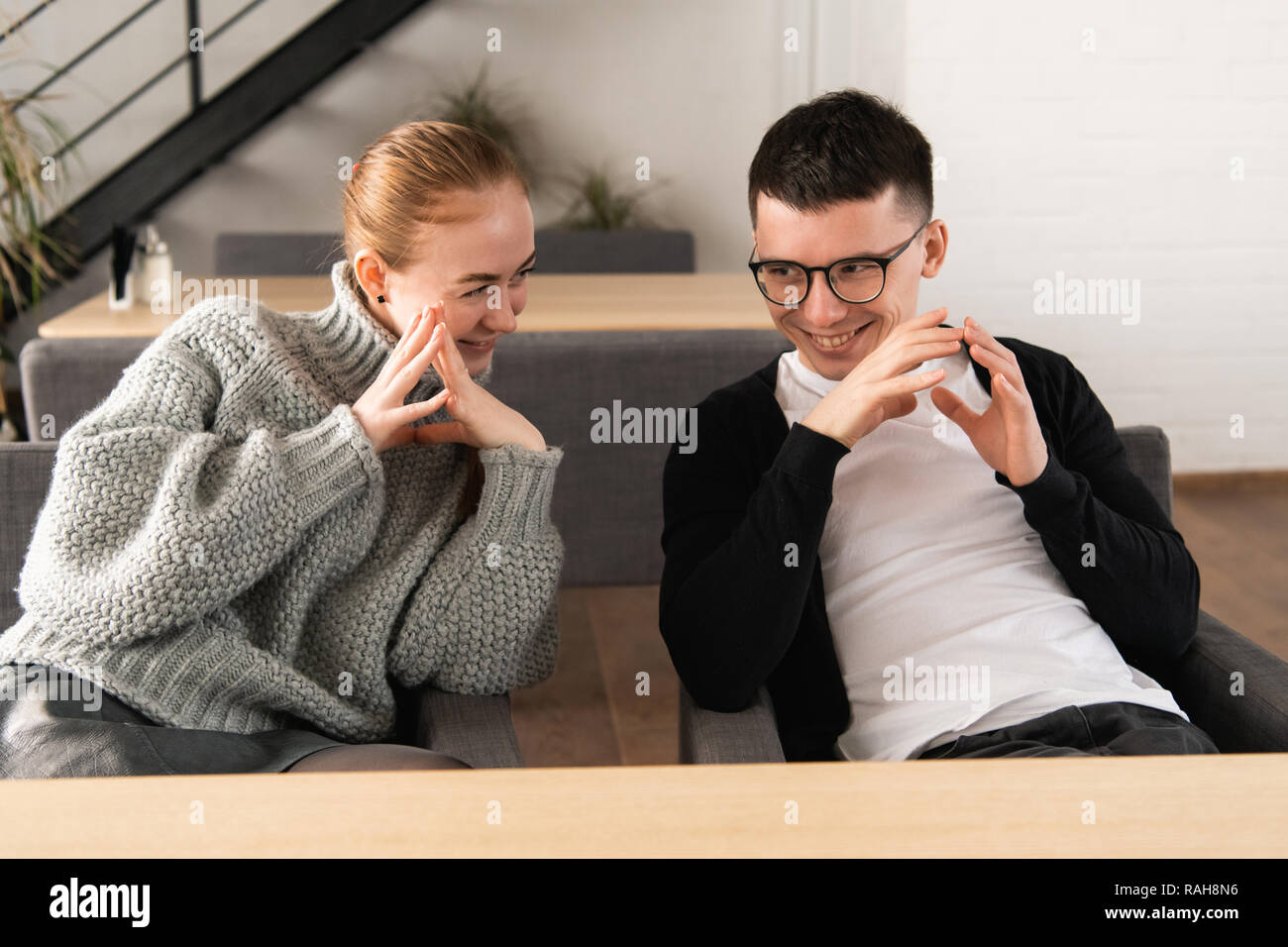 Women office bullying gossip hi-res stock photography and images - Alamy